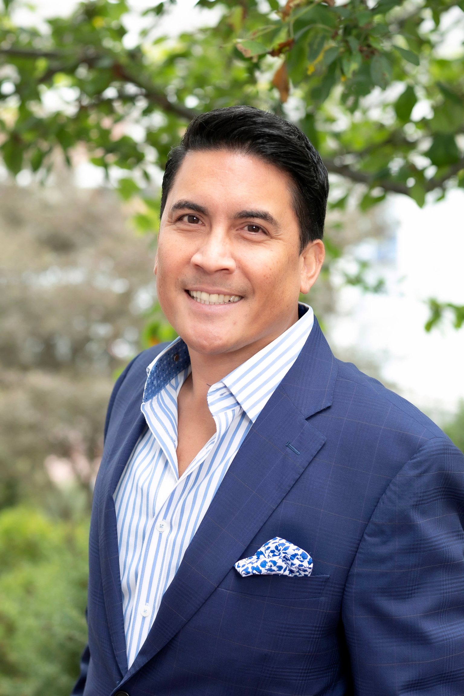 About Us - Don Datanagan